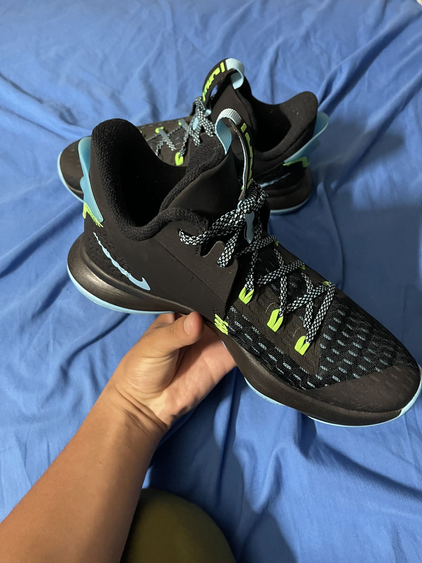 Lebron 5 Blue
