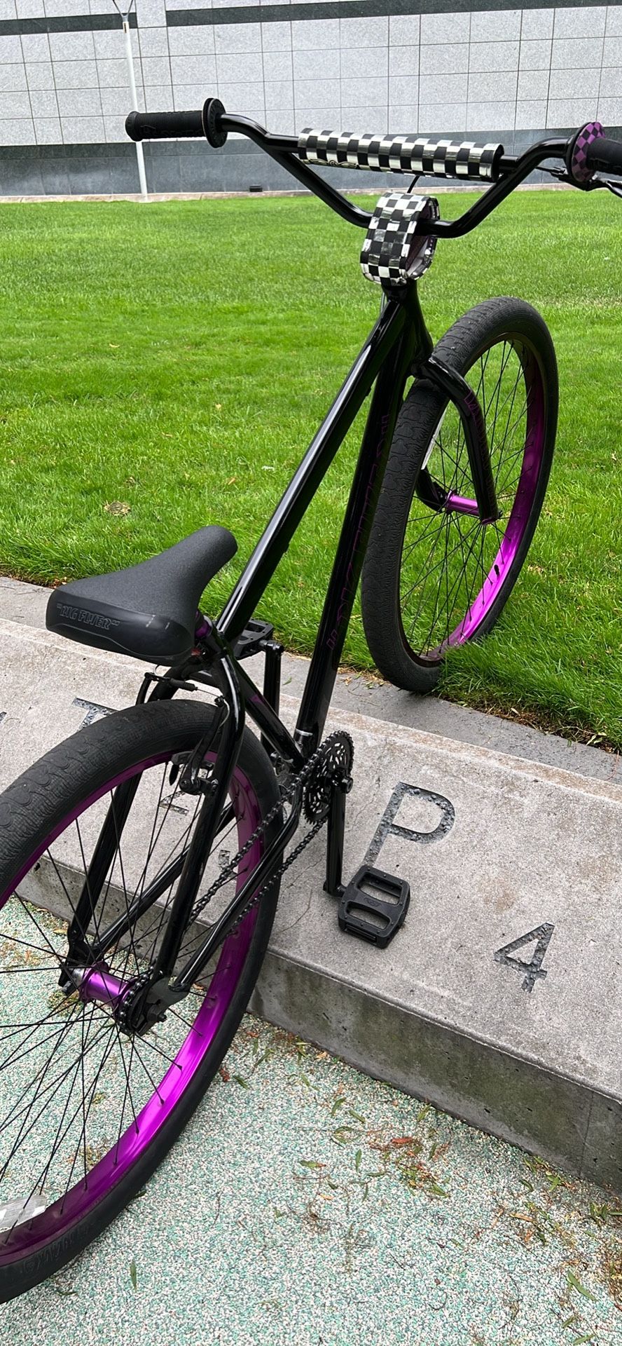 big flyer 29” black and purple 2022 for Sale in San Jose, CA - OfferUp