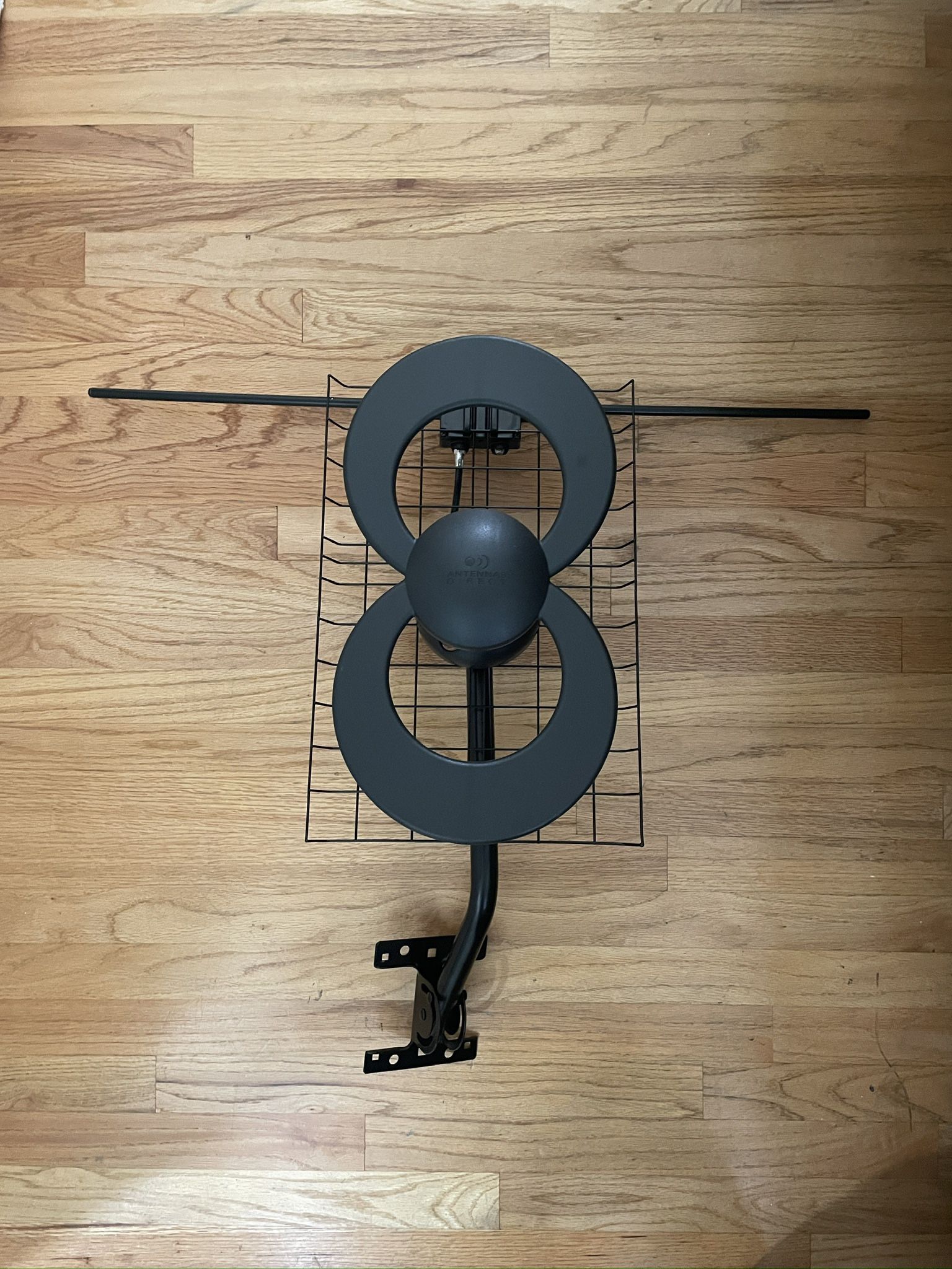 Antennas direct Clearstream 2v Outdoor Antenna UHF (NextgenTV ...