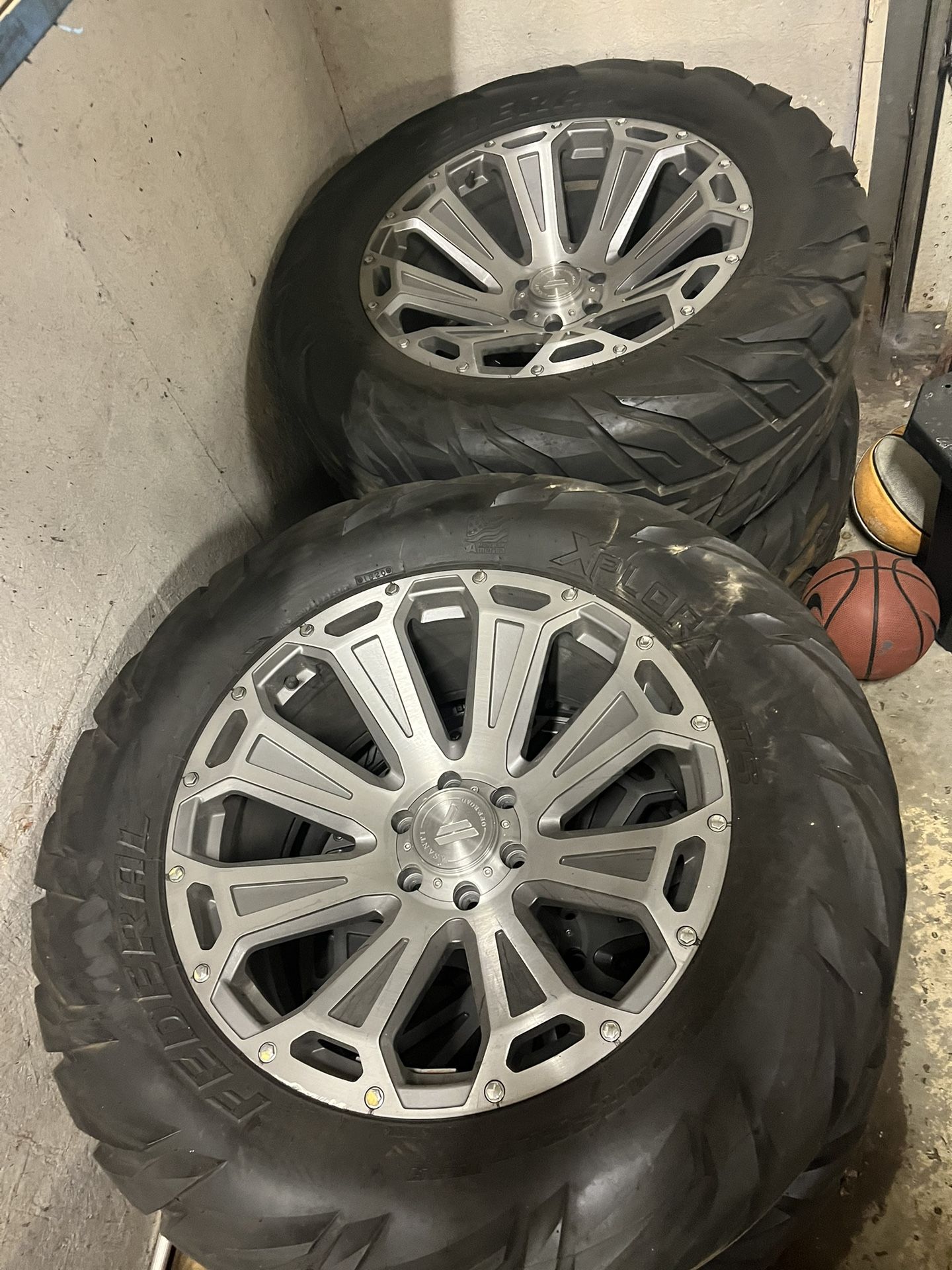 37 Inch Tires 22 Inch Asanti Rims for Sale in Diamond, IL - OfferUp