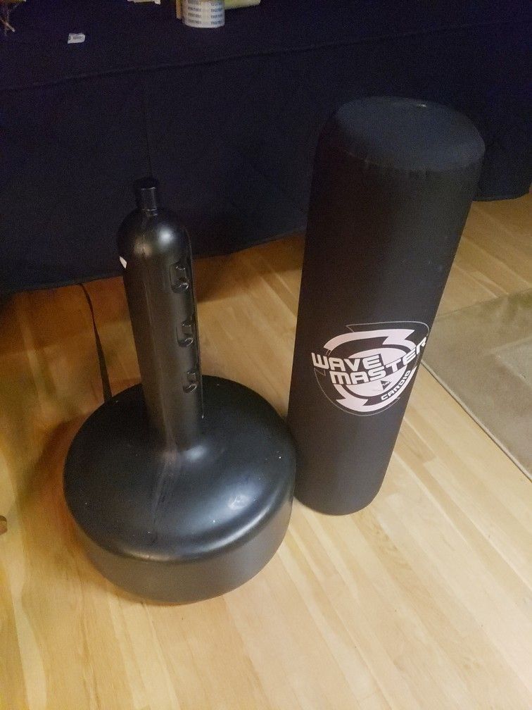 Adjustable Wave Master Cardio Punching Kickboxing Martial Arts Training ...