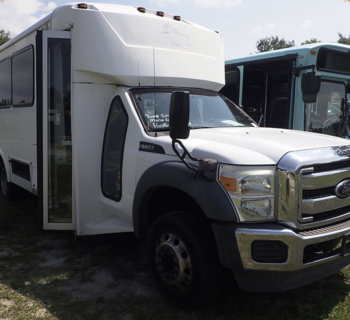 2014 Ford F550 Shuttle Bus. 6.7 Diesel 20 Passenger for Sale in Pompano ...