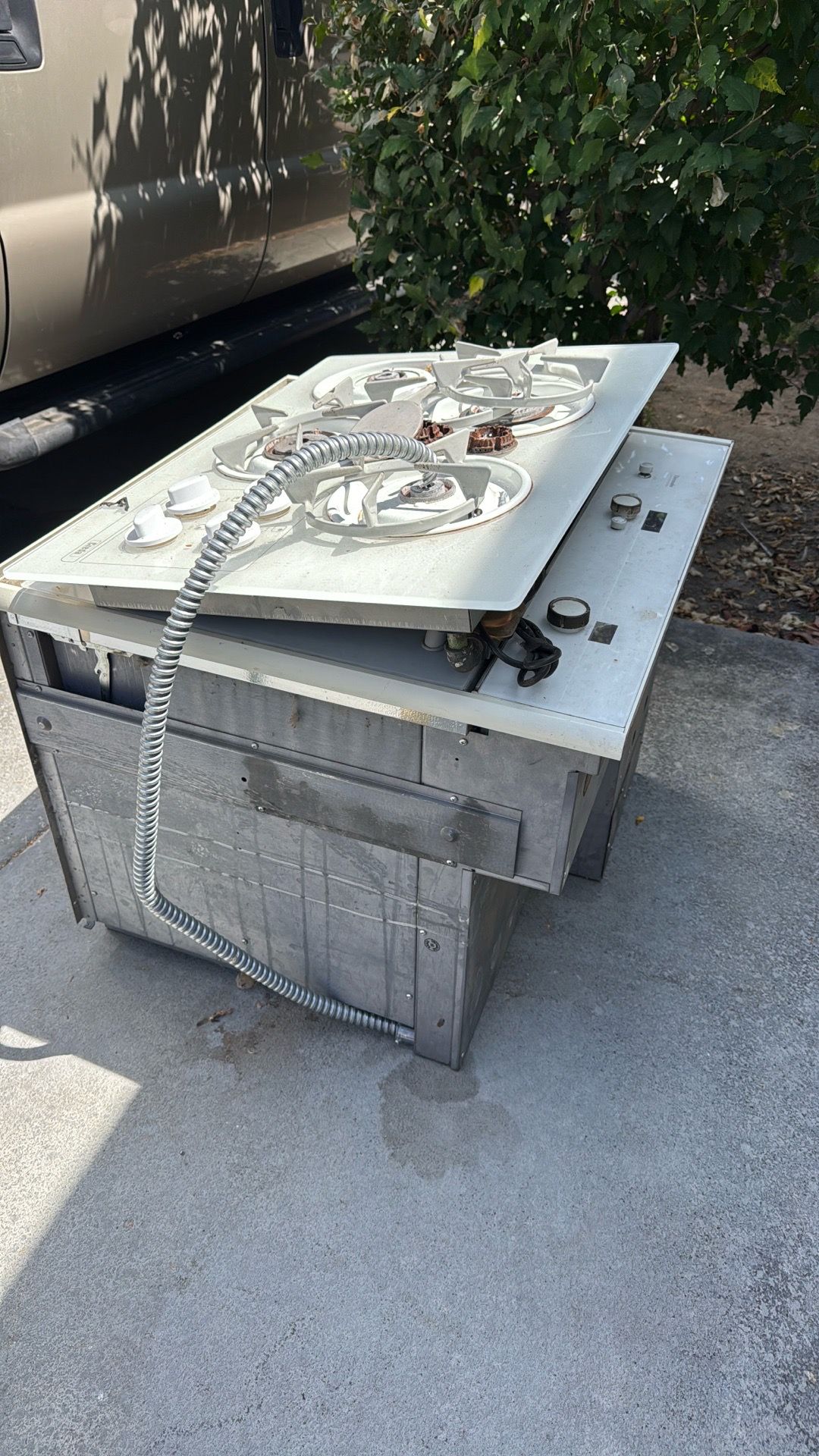 Free scrap metal for Sale in Anaheim, CA - OfferUp