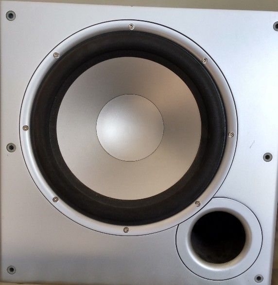 Polk 12" Powered 100 Watt Sub - Like New for Sale in Hampton, VA - OfferUp