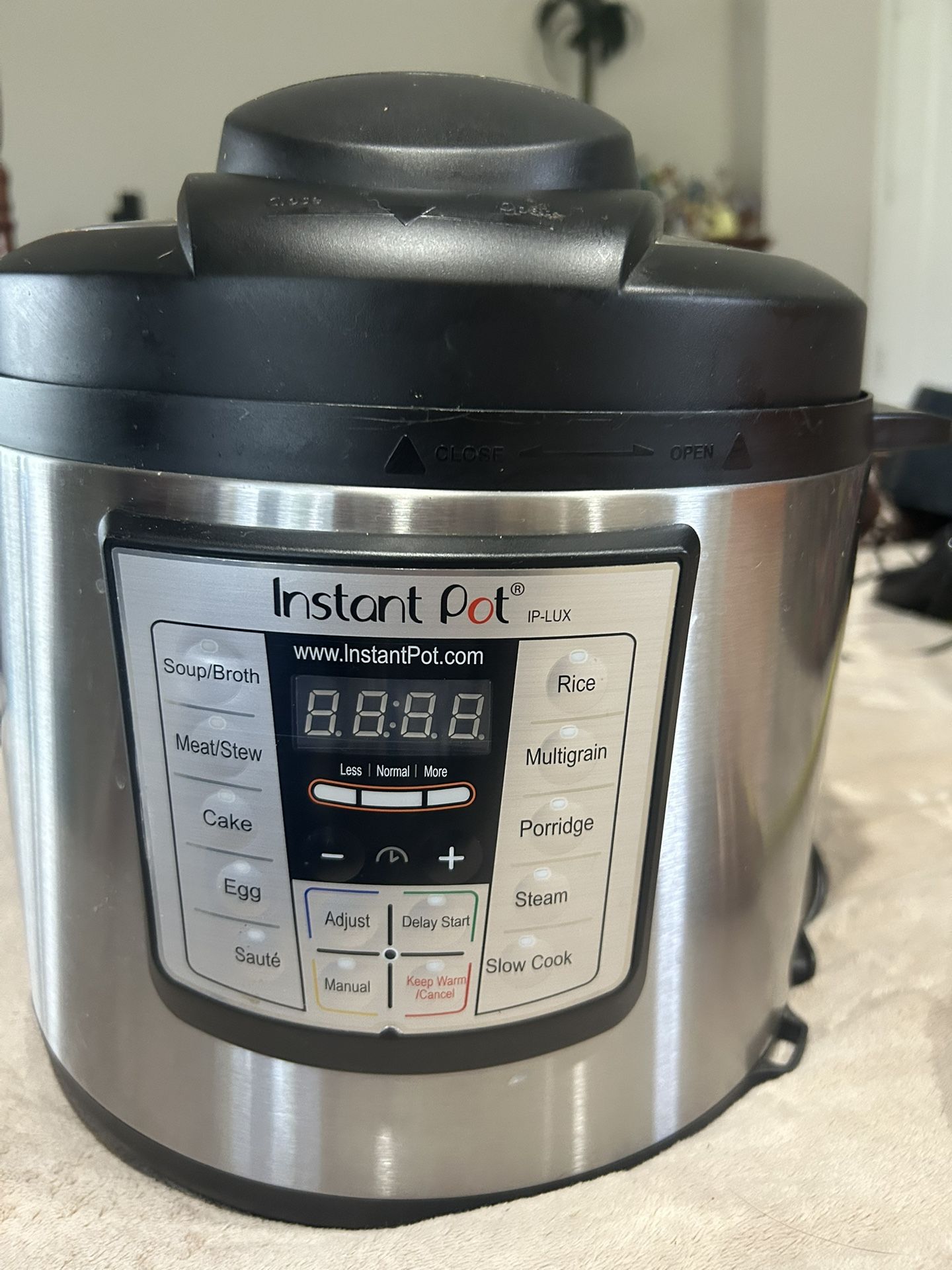 Instant Pot IP-LUX 6-in-1 Electric Pressure Cooker 6 Qt Multi-Use ...