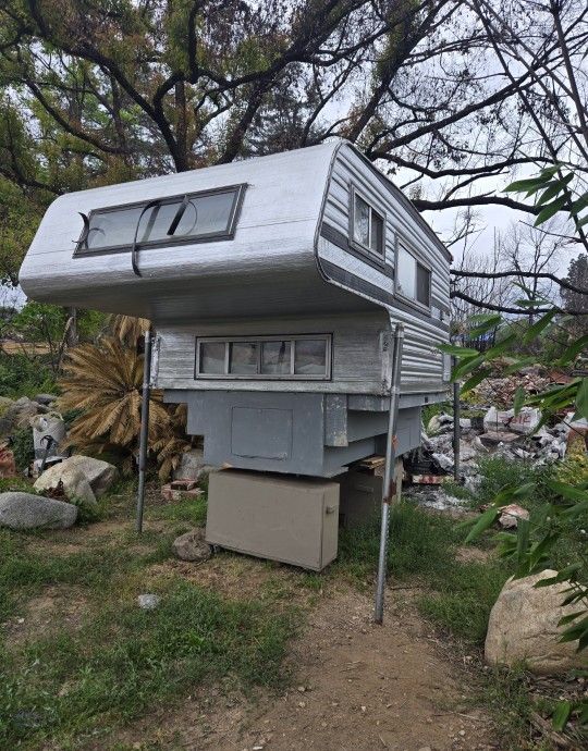 Six Pac Truck RV Camper Trailer for Sale in Altadena, CA - OfferUp