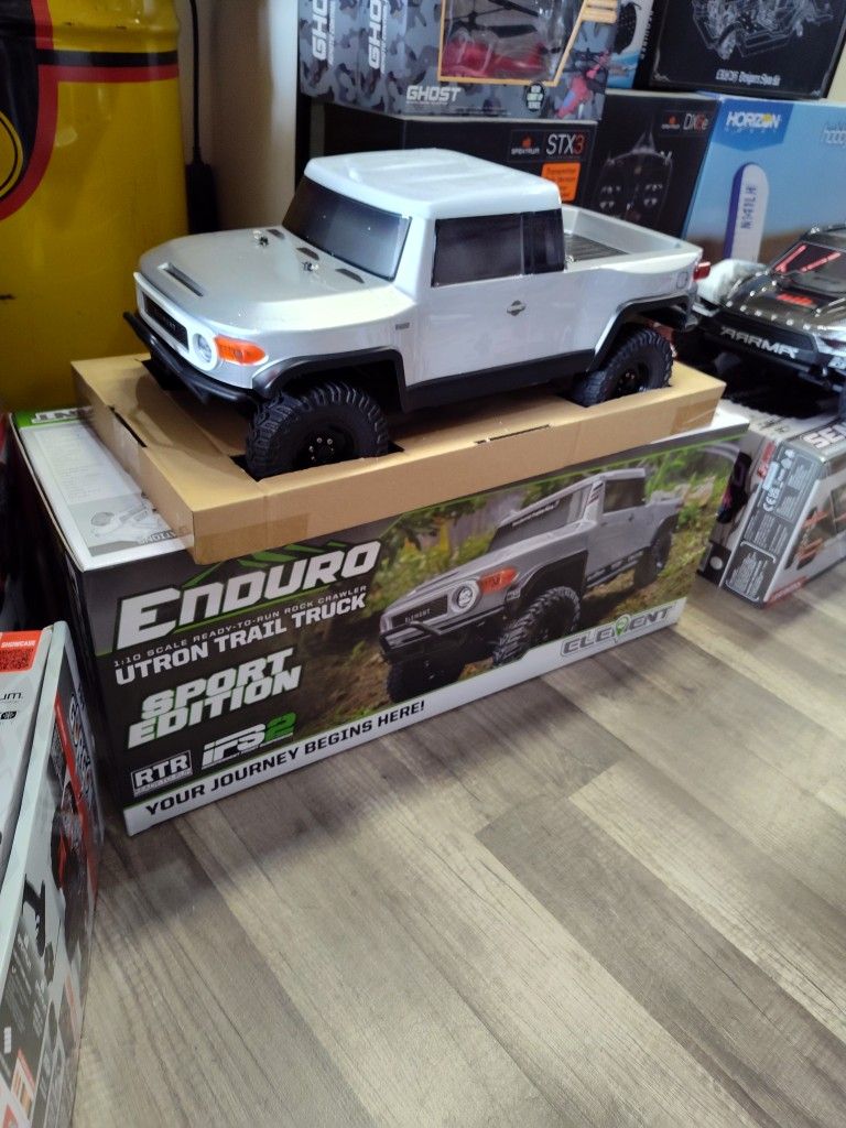 RC Electric Rock Crawler Element Enduro Toyota FJ Cruiser for Sale in ...