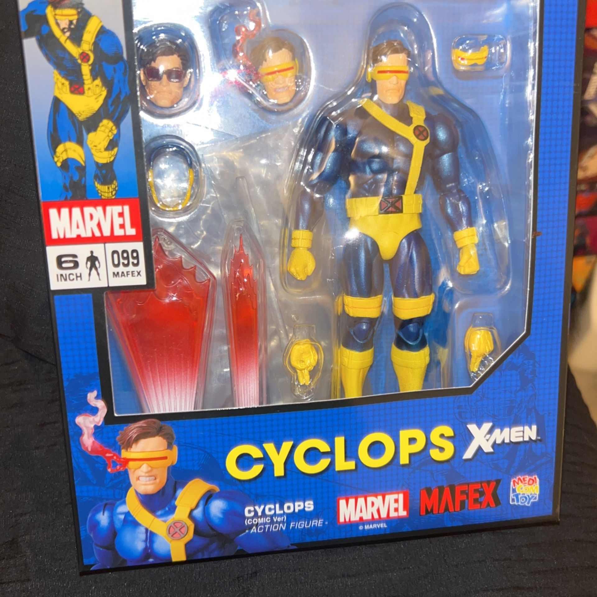 Marvel MAFEX No.099 Cyclops Action Figure for Sale in Riverside, CA ...