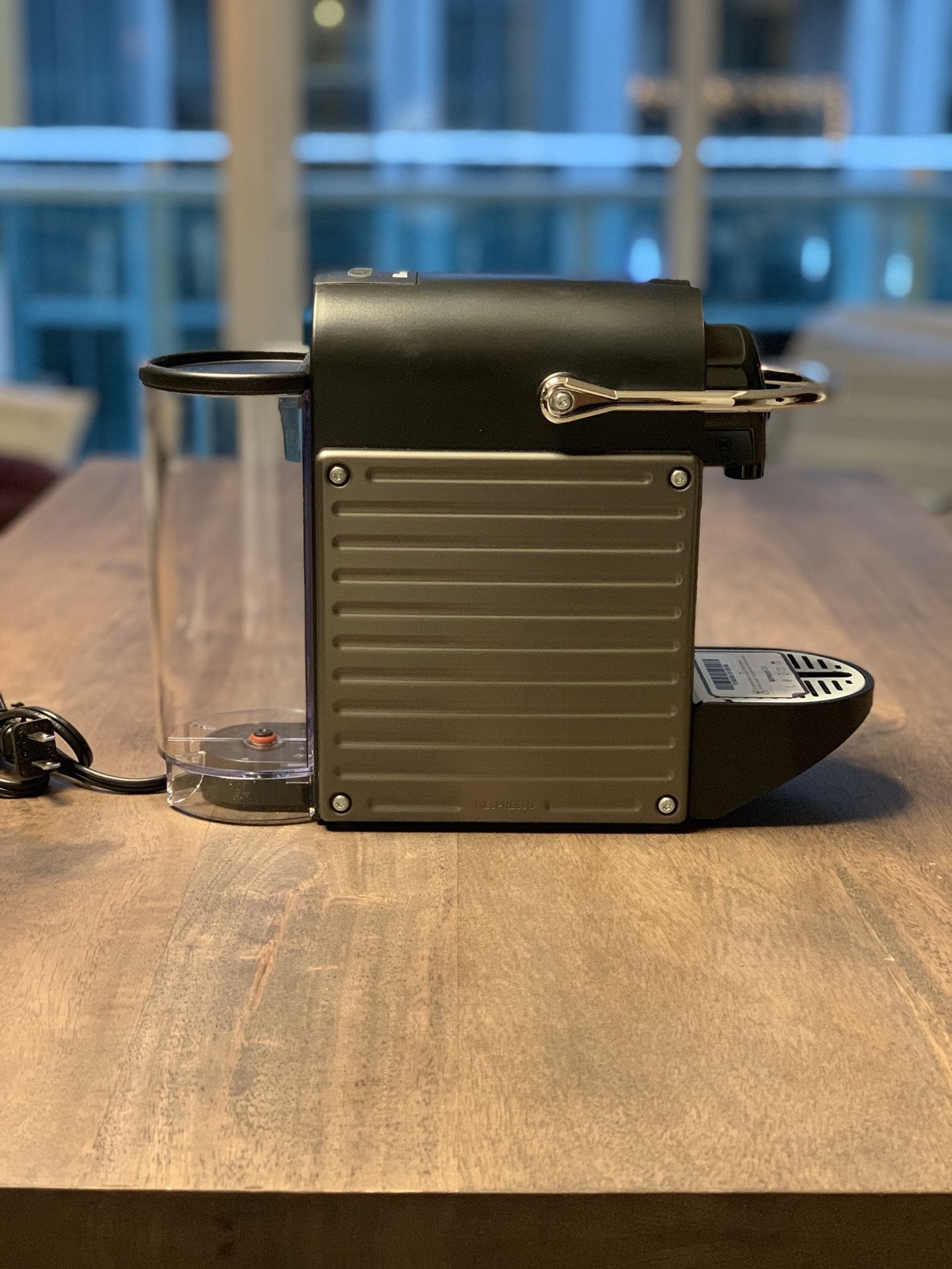 Nespresso Pixie Brown