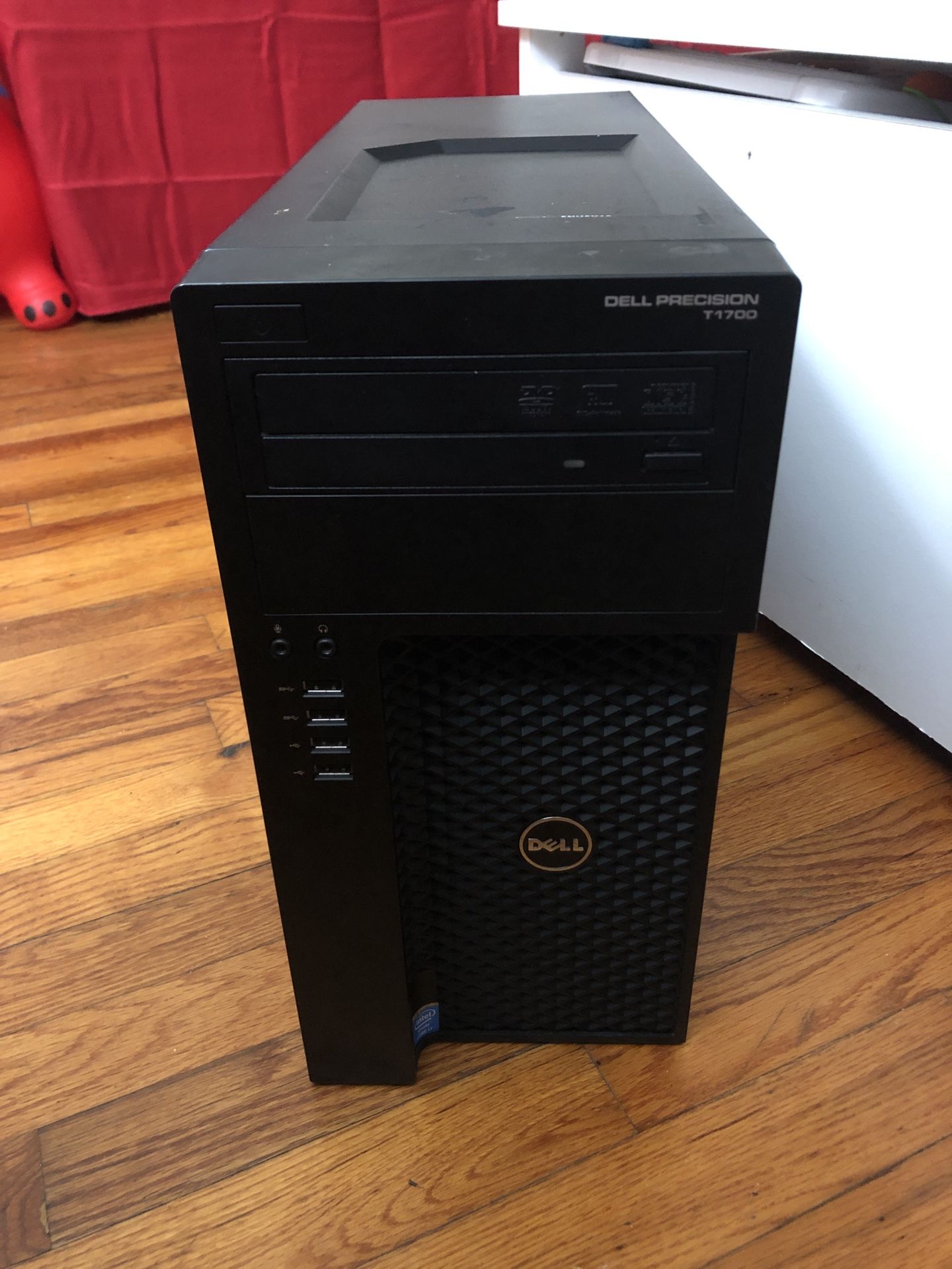 Dell Precision T1700 Exellent condition for Sale in The Bronx, NY - OfferUp