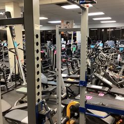 Fitness Gear PRO HR 600 Power Rack Half Cage for Sale in Phoenix, AZ ...