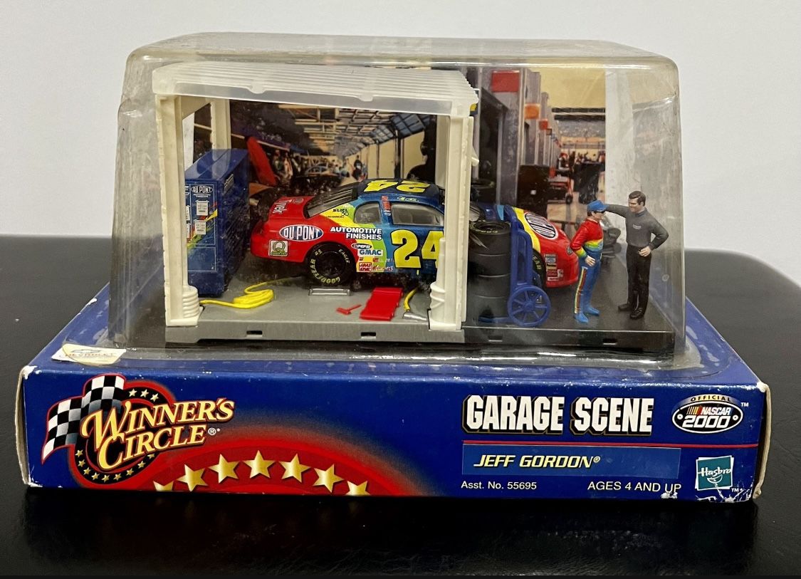Jeff Gordon Winners Circle 2000 Garage Scene official nascar No. 55695 ...