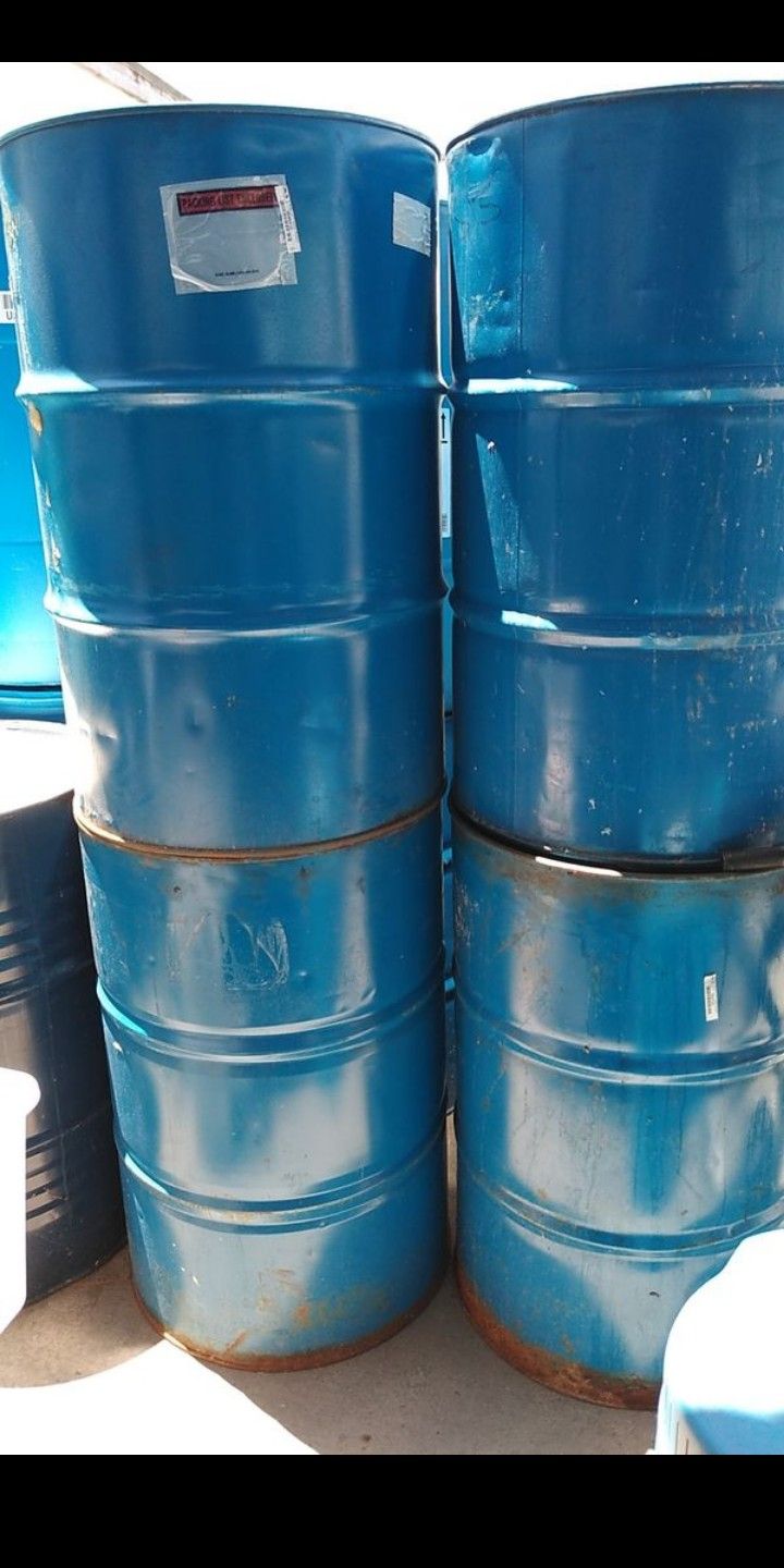 Oil Barrels 55 Gal Close Top Steel Drum Barrel Oil Storage for Sale in ...
