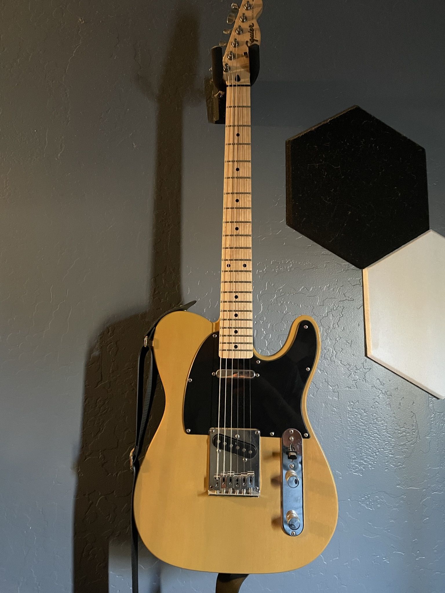 Squire Telecaster Affinity Series for Sale in Bakersfield, CA - OfferUp