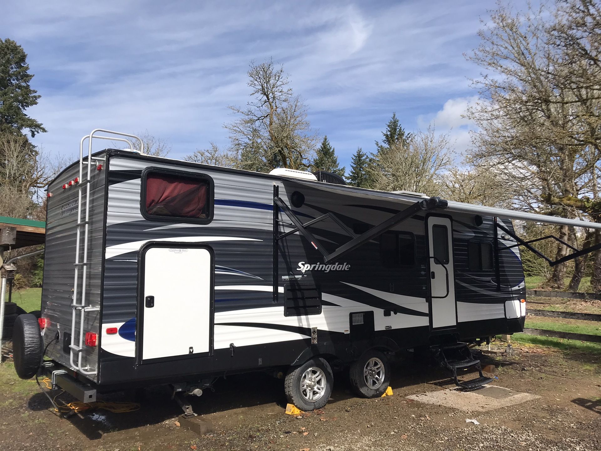Springdale 267 arctic package for Sale in Battle Ground, WA - OfferUp