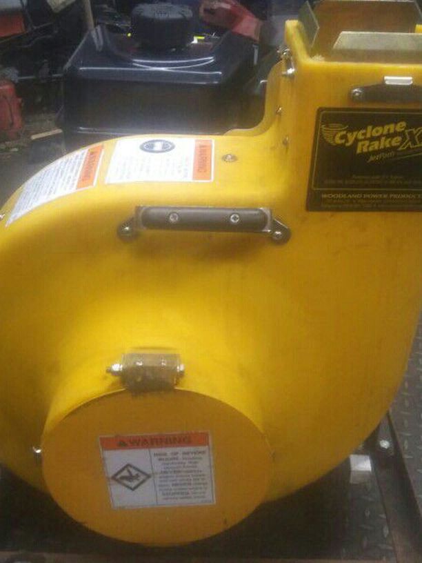 Cyclone Rake XL Jet Path Vacuum System for Sale in Branford, CT - OfferUp