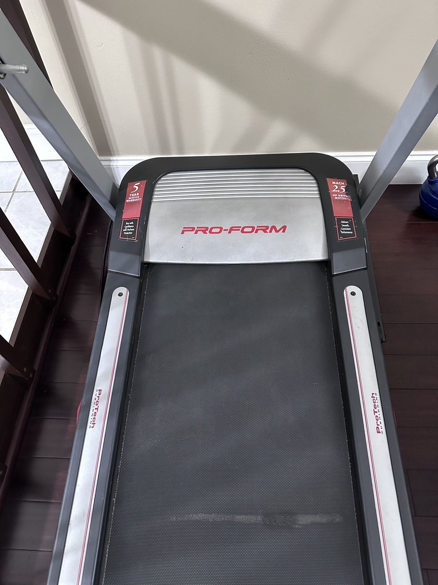 Pro-form Treadmill for Sale in Hialeah, FL - OfferUp