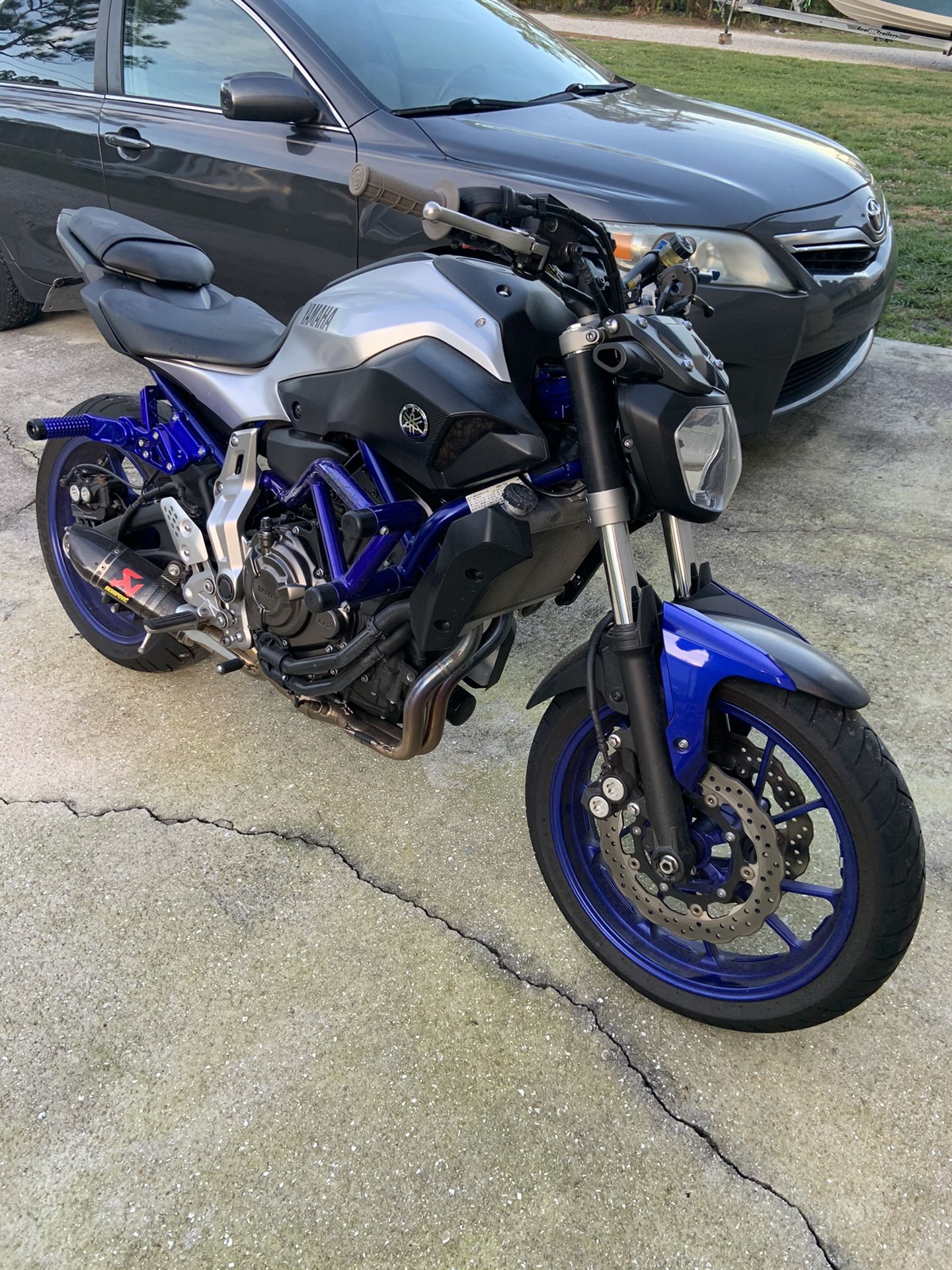 2016 Yamaha FZ07 stunt bike for Sale in West Palm Beach, FL - OfferUp