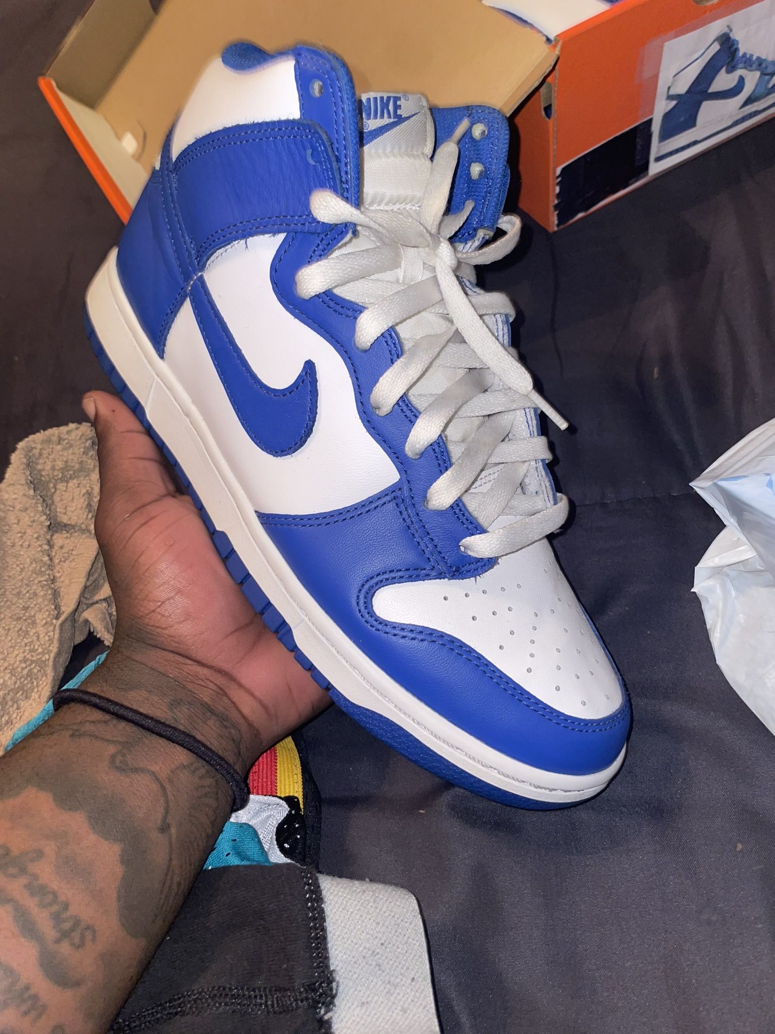 Jordan 6 and high top dunks for Sale in Columbia, SC - OfferUp