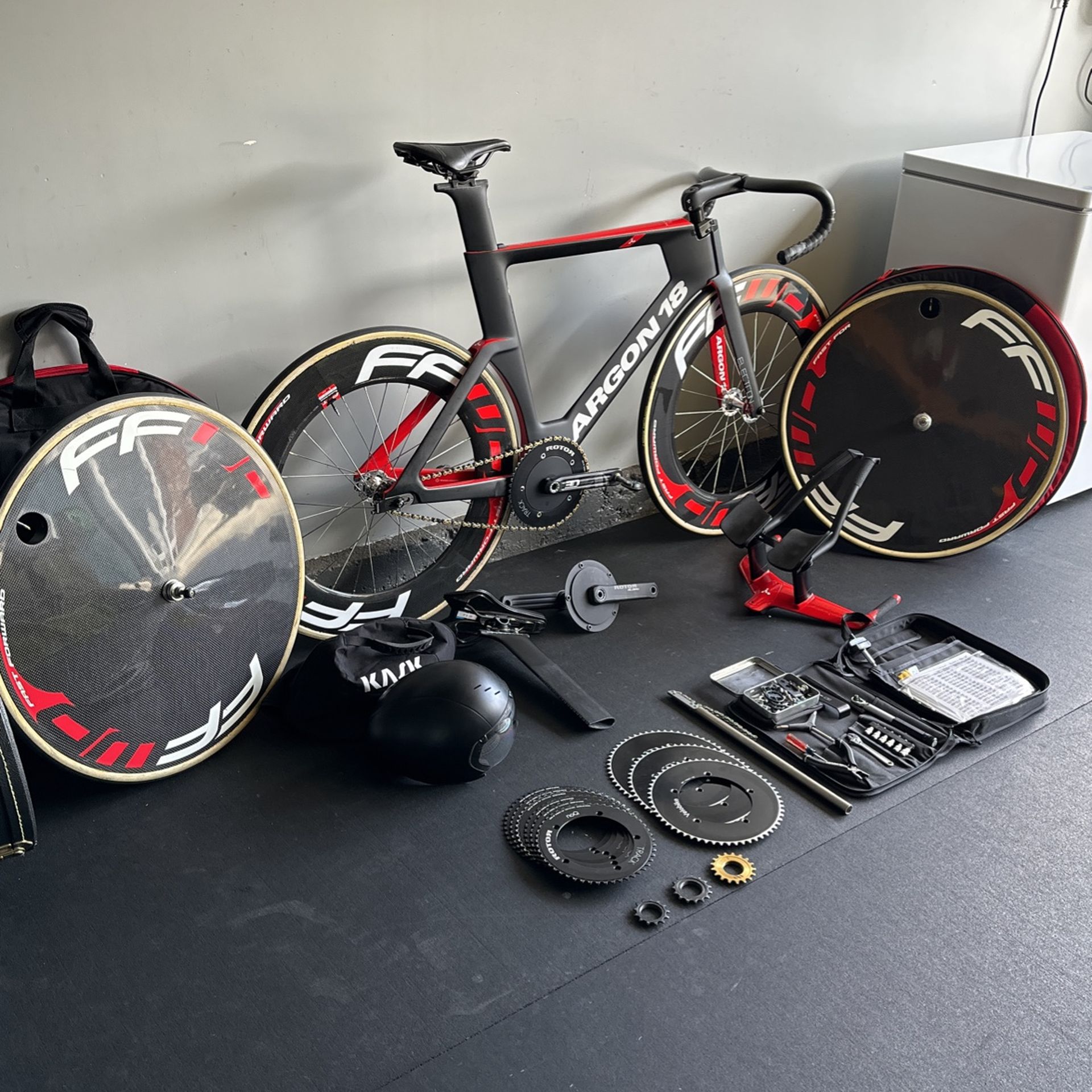 ARGON 18 Track Bike And Gear for Sale in Tustin, CA - OfferUp