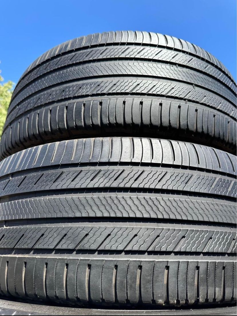 255 50 19 Michelin premier 255/50/19 used tires 255/50R19 for Sale in Pomona, CA - OfferUp