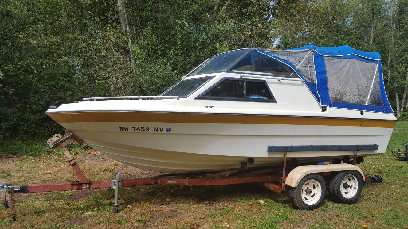 Fiberform boat for Sale in Auburn, WA - OfferUp