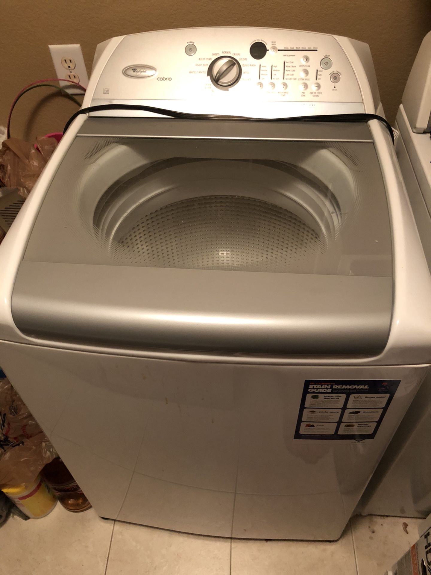 Whirlpool Cabrio Washing Machine for Sale in Keller, TX - OfferUp