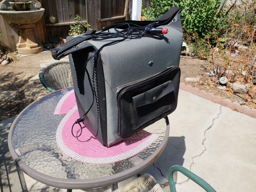 Mini cooper 12v refrigerator for Sale in Costa Mesa, CA - OfferUp