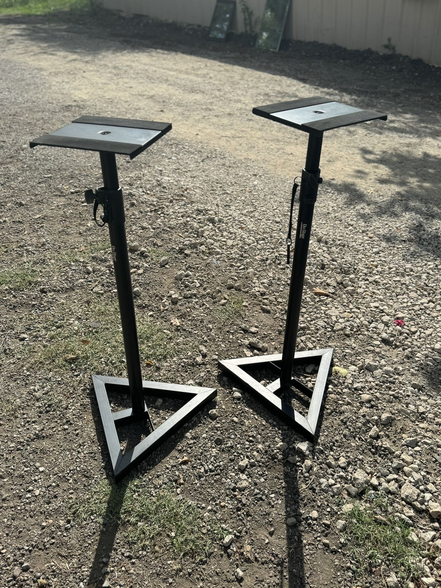 Stage ON STAGE SPEAKER STAND for Sale in Red Oak, TX - OfferUp