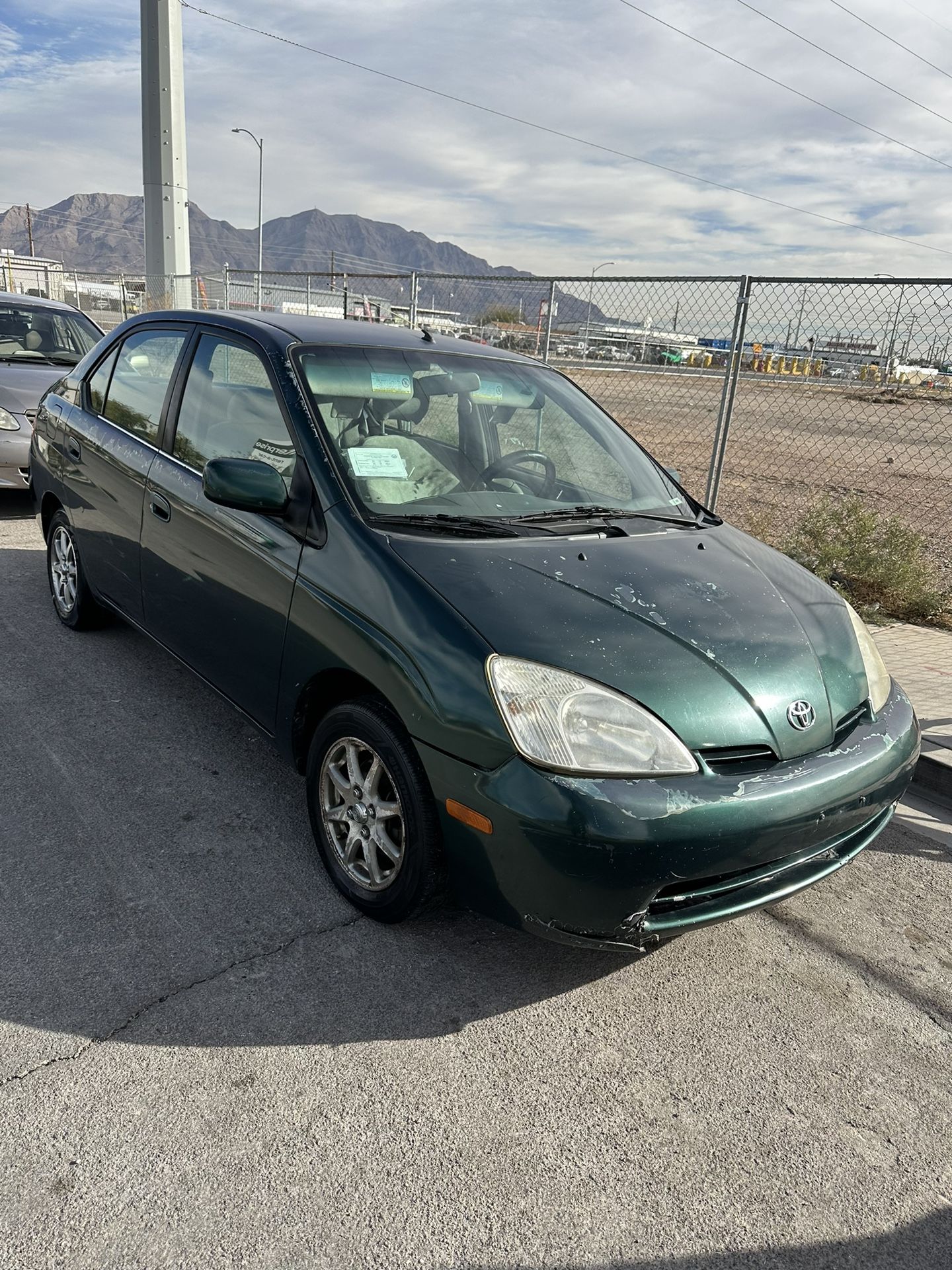 2001 Toyota Prius for Sale in Las Vegas, NV - OfferUp