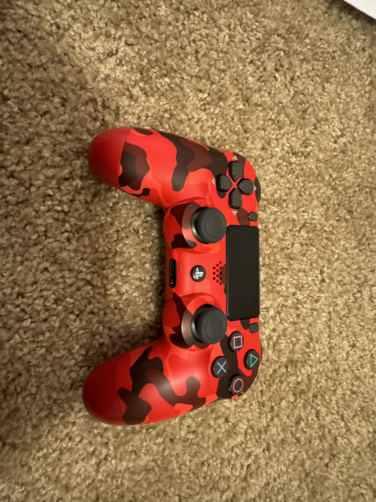 PS4 Dual Shock 4 controller for Sale in Clermont, FL - OfferUp