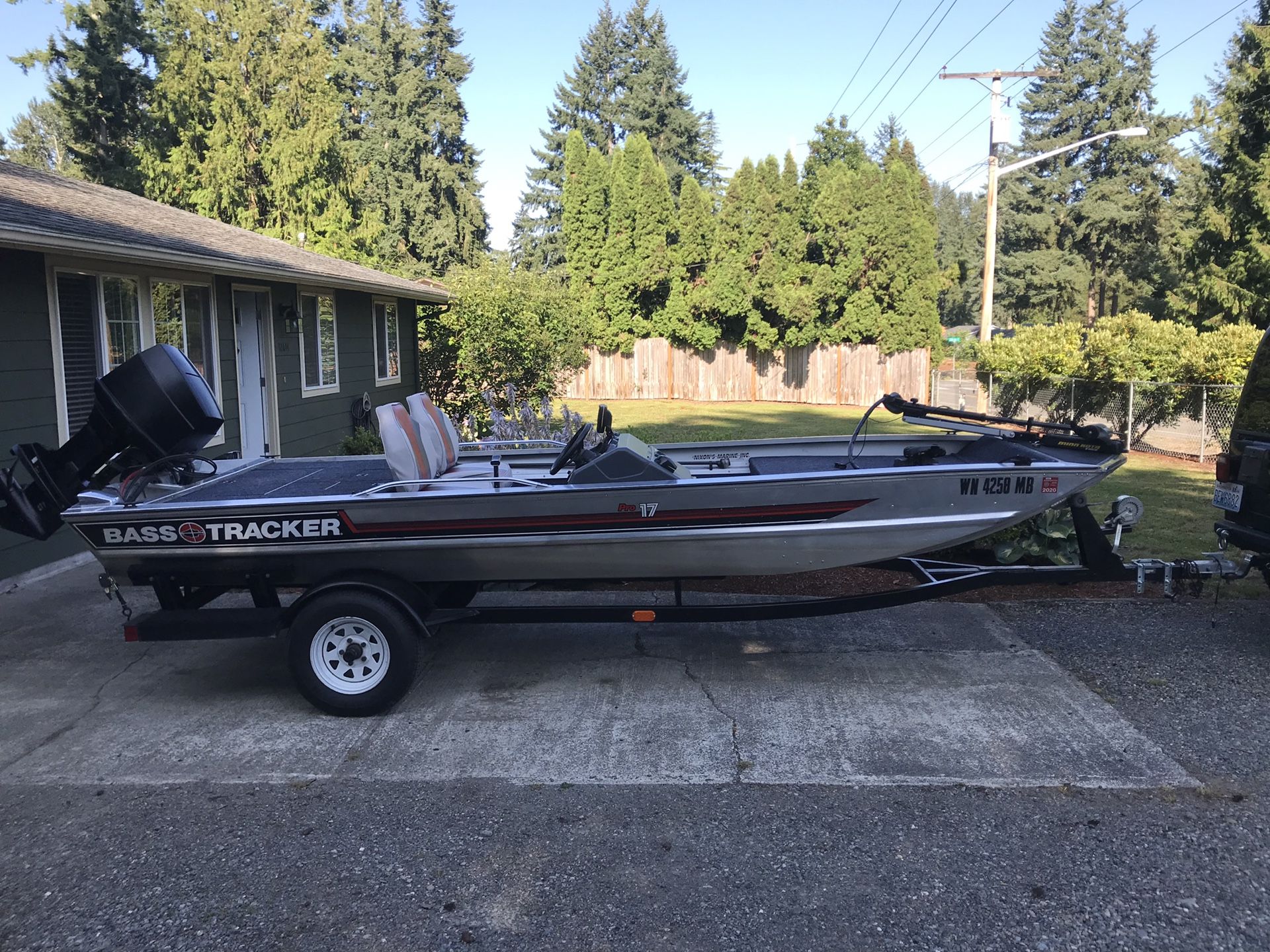 89 Bass Tracker for Sale in South Hill, WA - OfferUp