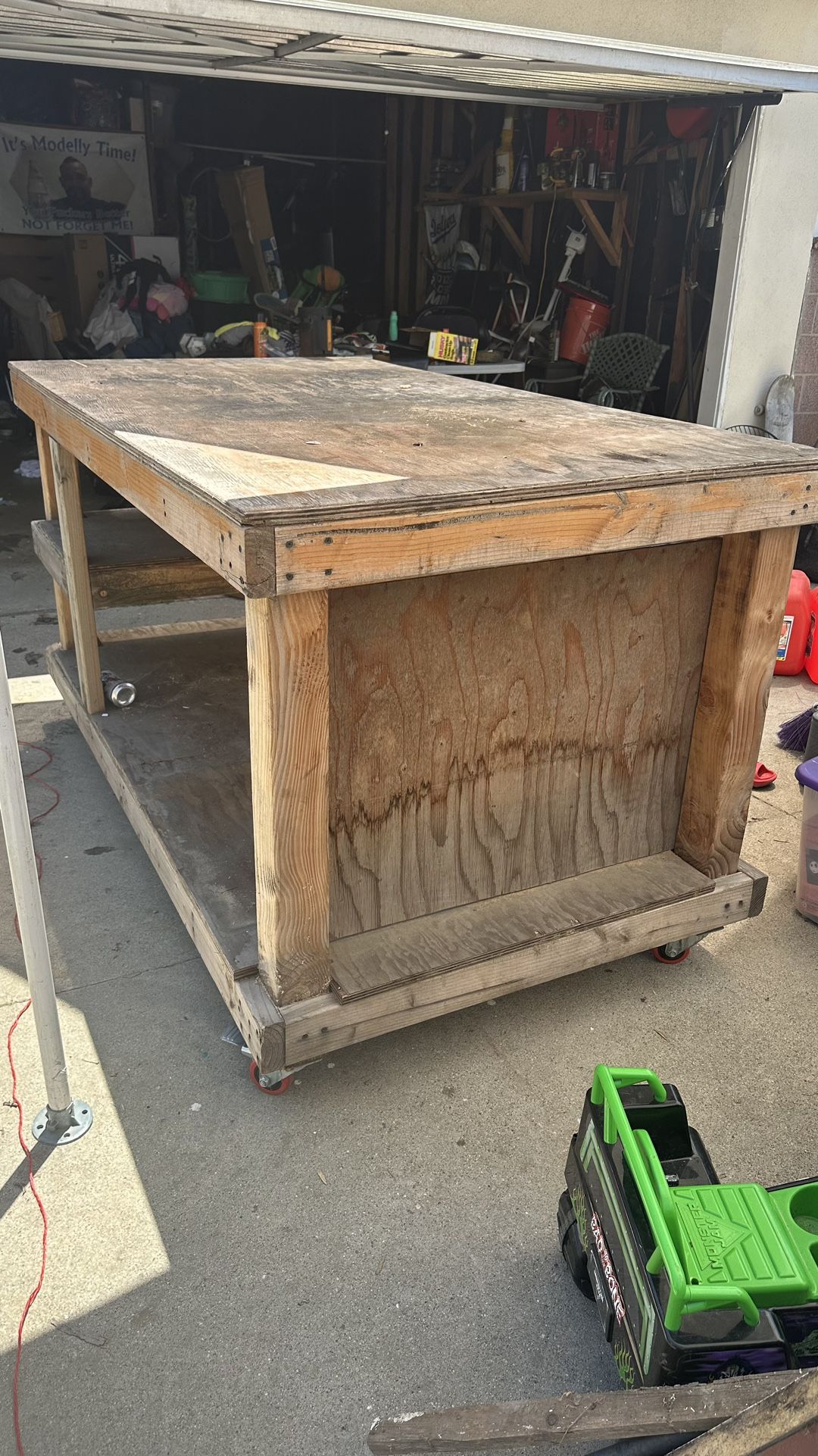 FREE Rolling Work Bench for Sale in Long Beach, CA - OfferUp
