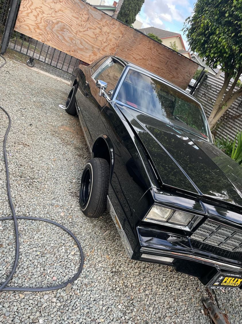 1982 Chevy Monte Carlo Lowrider G Body for Sale in San Diego, CA - OfferUp