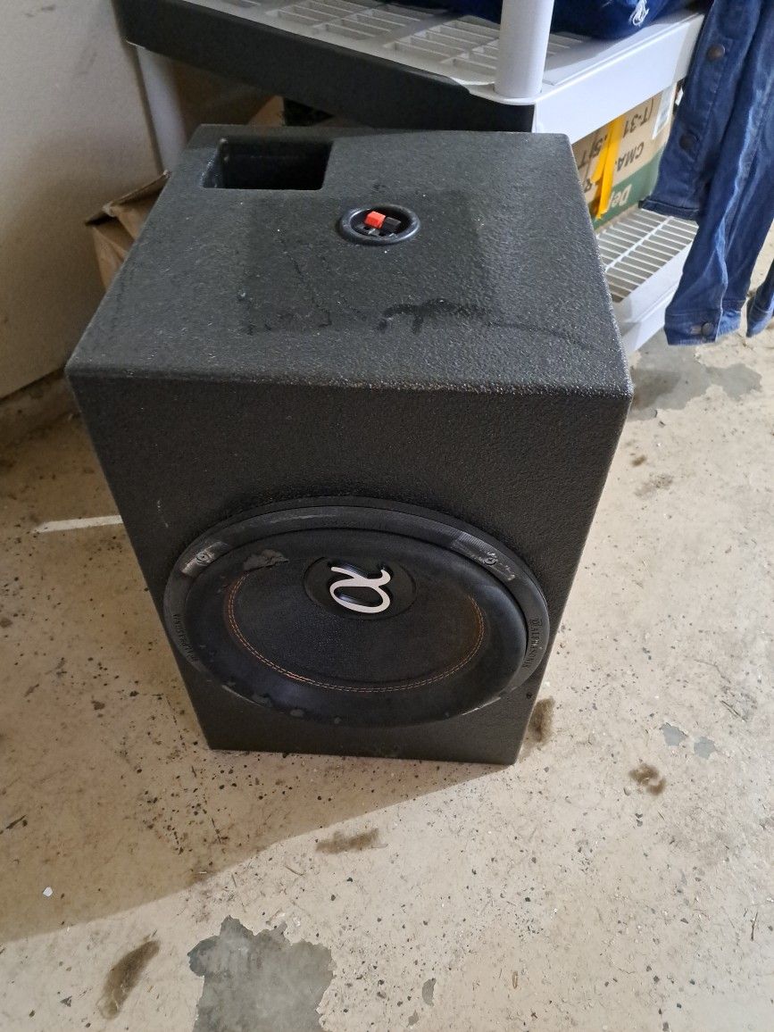 12in Alphasonik Sub Probox for Sale in Dallas, TX - OfferUp