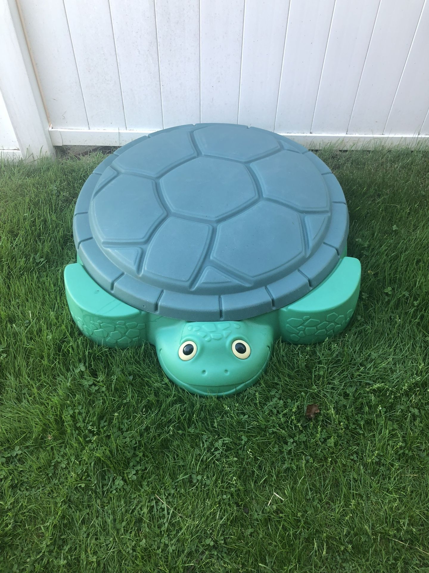 Little Tikes Turtle Sandbox with lid for Sale in Mcknight, PA - OfferUp