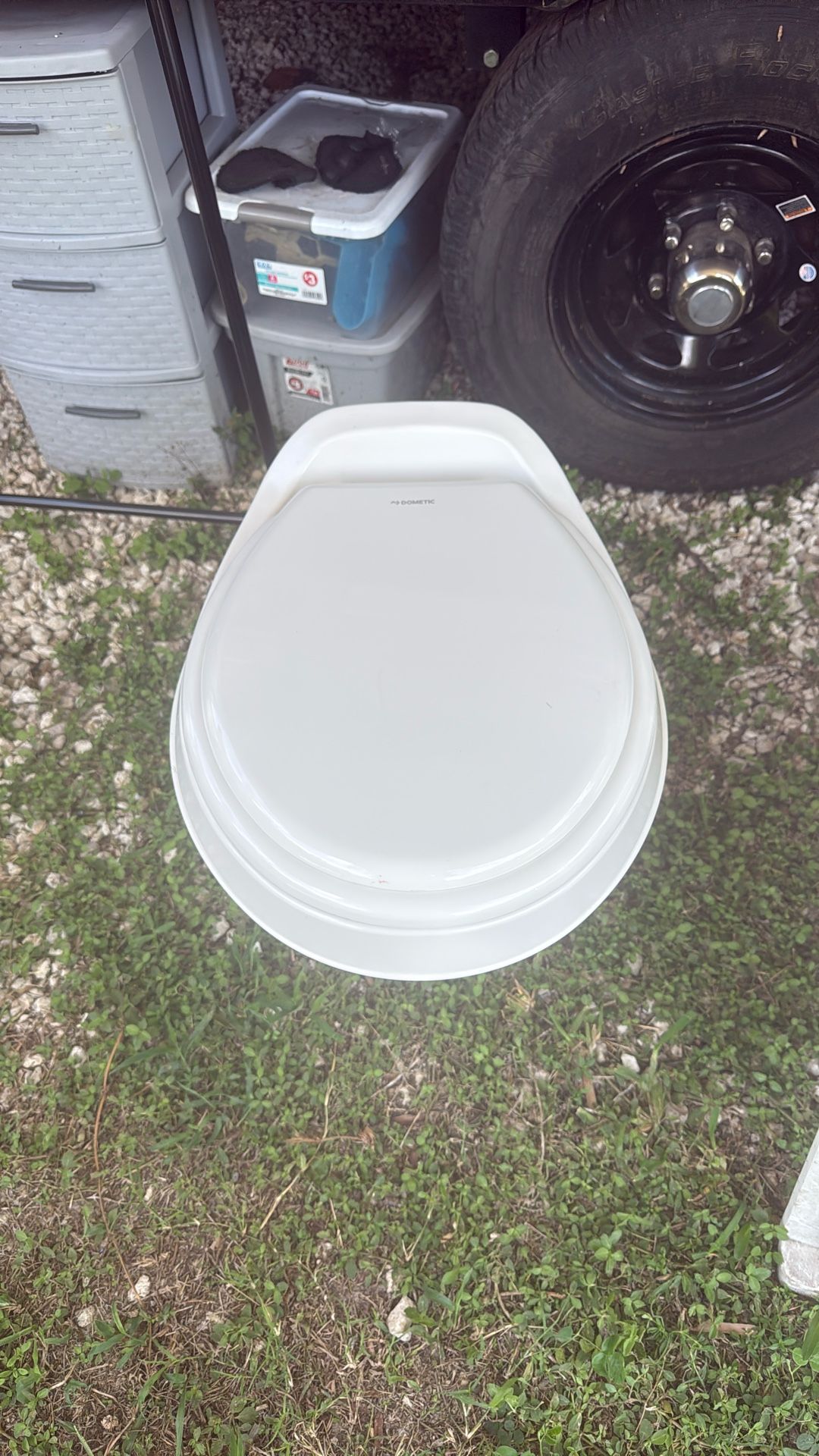 FREE Rv Toilet Dometic 300 for Sale in Hollywood, FL - OfferUp