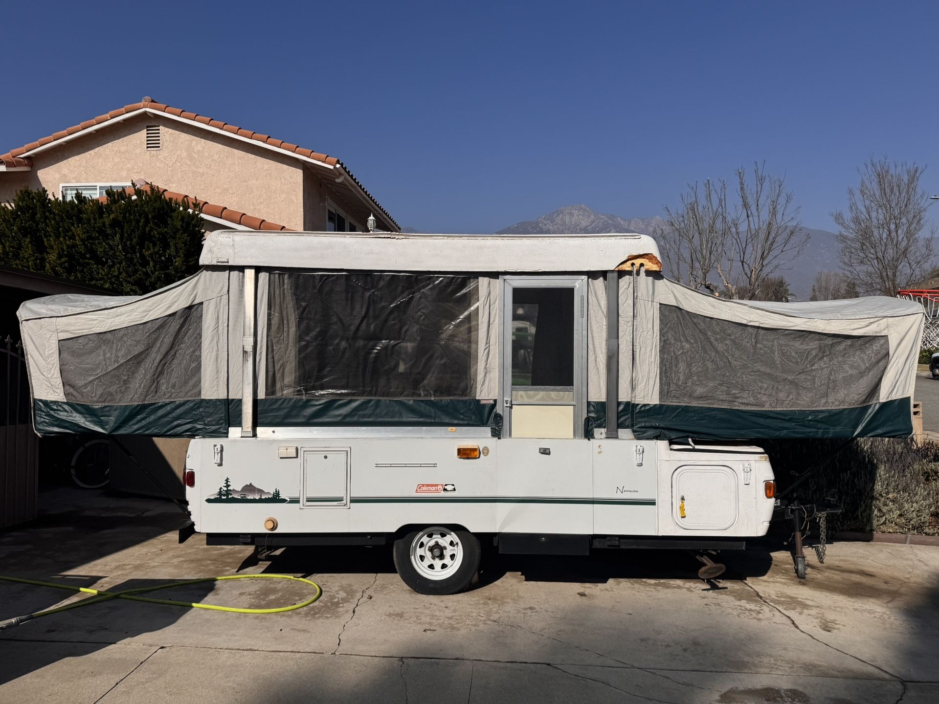 Coleman Fleetwood Pop Up Camper for Sale in Alta Loma, CA - OfferUp