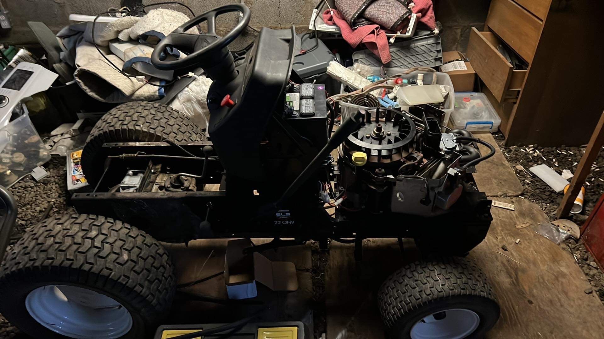Craftsman GT 5000 Lawn Tractor for Sale in Avis, PA - OfferUp