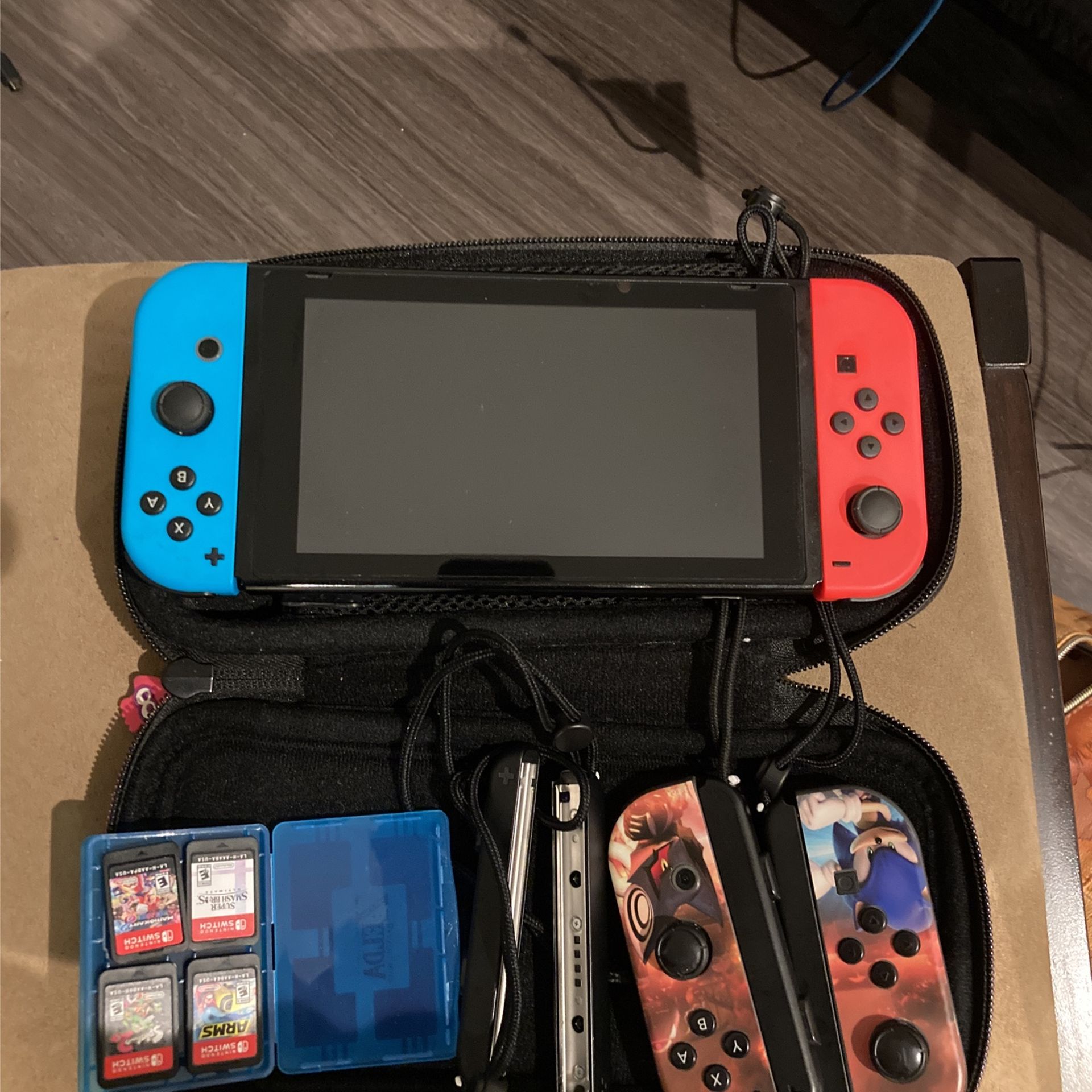 Nintendo Switch + Extra Joycons + 4 Games & Console + Game Cases for ...