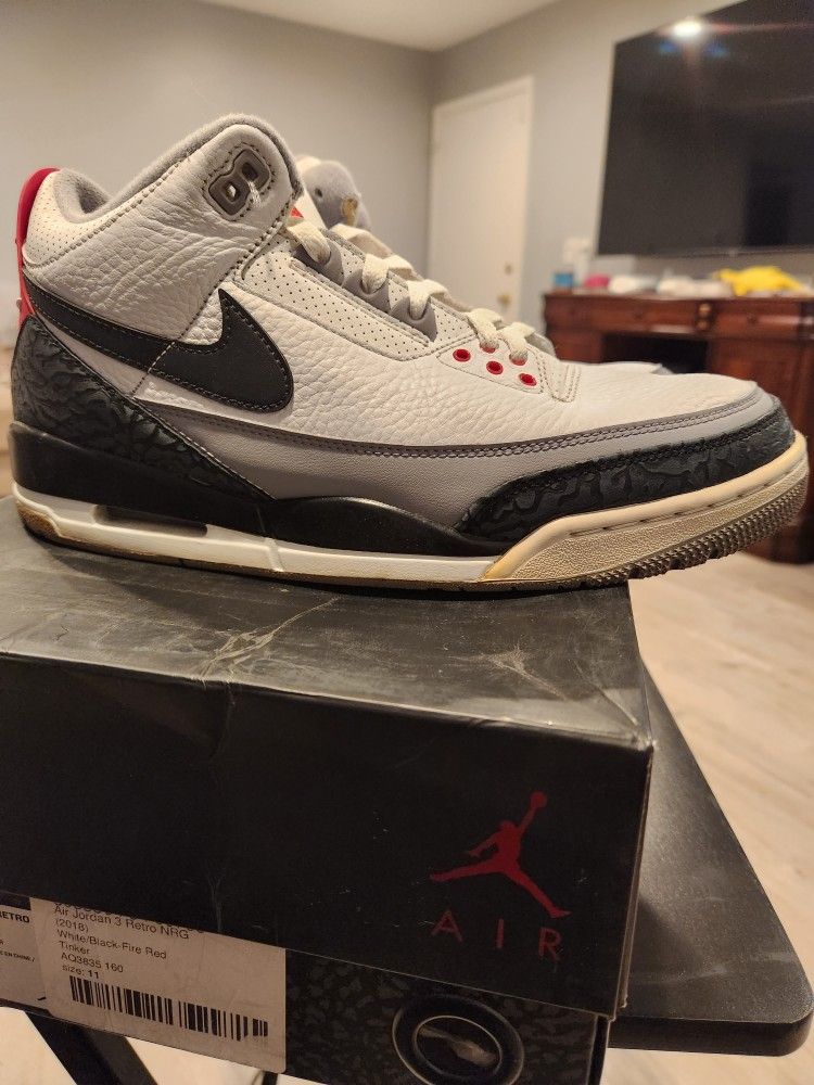 Jordan 3 Tinker for Sale in Artesia, CA - OfferUp