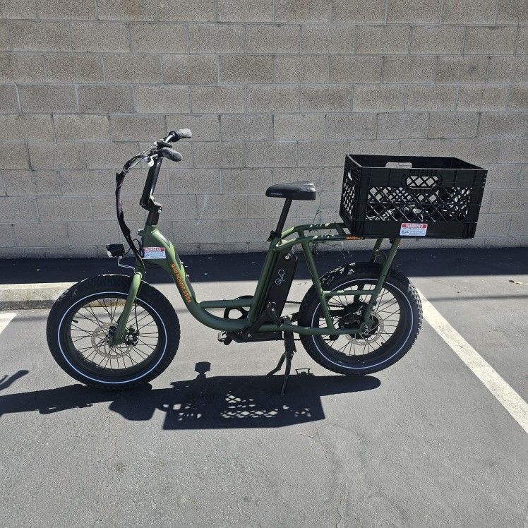 Rad Runner green with charger for Sale in Costa Mesa, CA - OfferUp