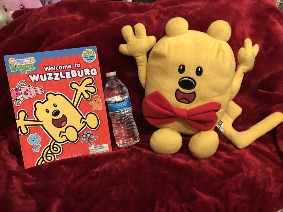 Huge Wow Wow Wubbzy giant plush doll and Scholastic jumbo book with ...