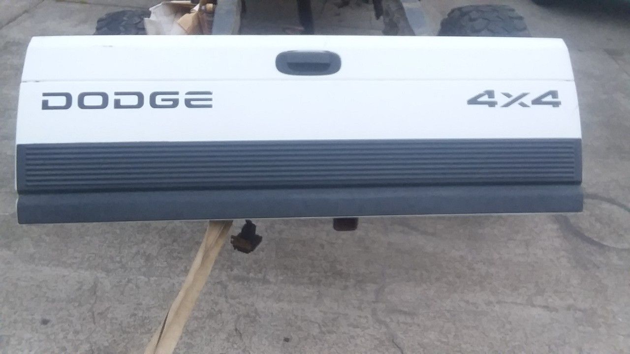 99 dodge ram tailgate for Sale in Dallas, OR - OfferUp