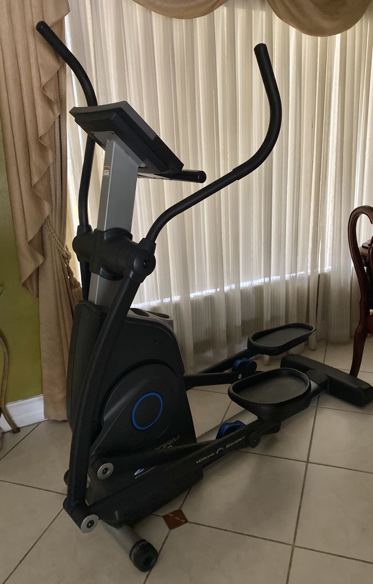 Pro-Form XP Stride climber 600 elliptical for Sale in LAUD LAKES, FL ...