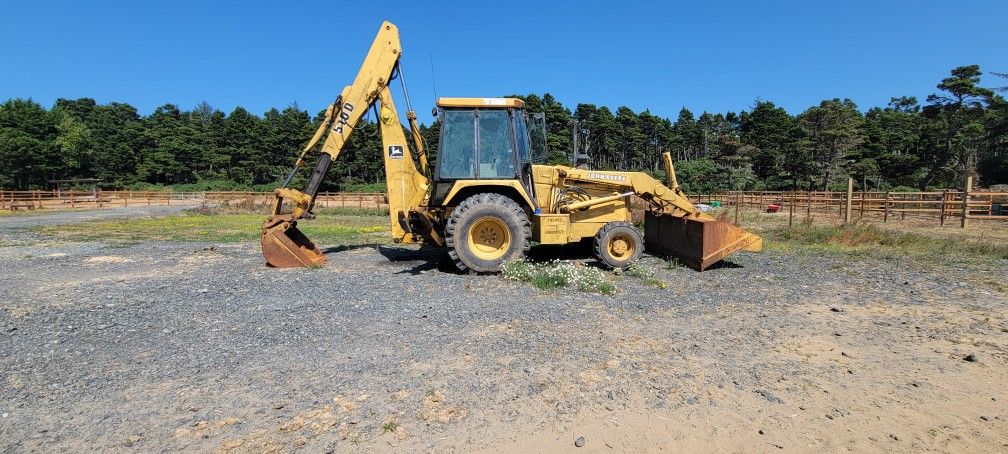 John Deer Backhoe 510D for Sale in Bandon, OR - OfferUp