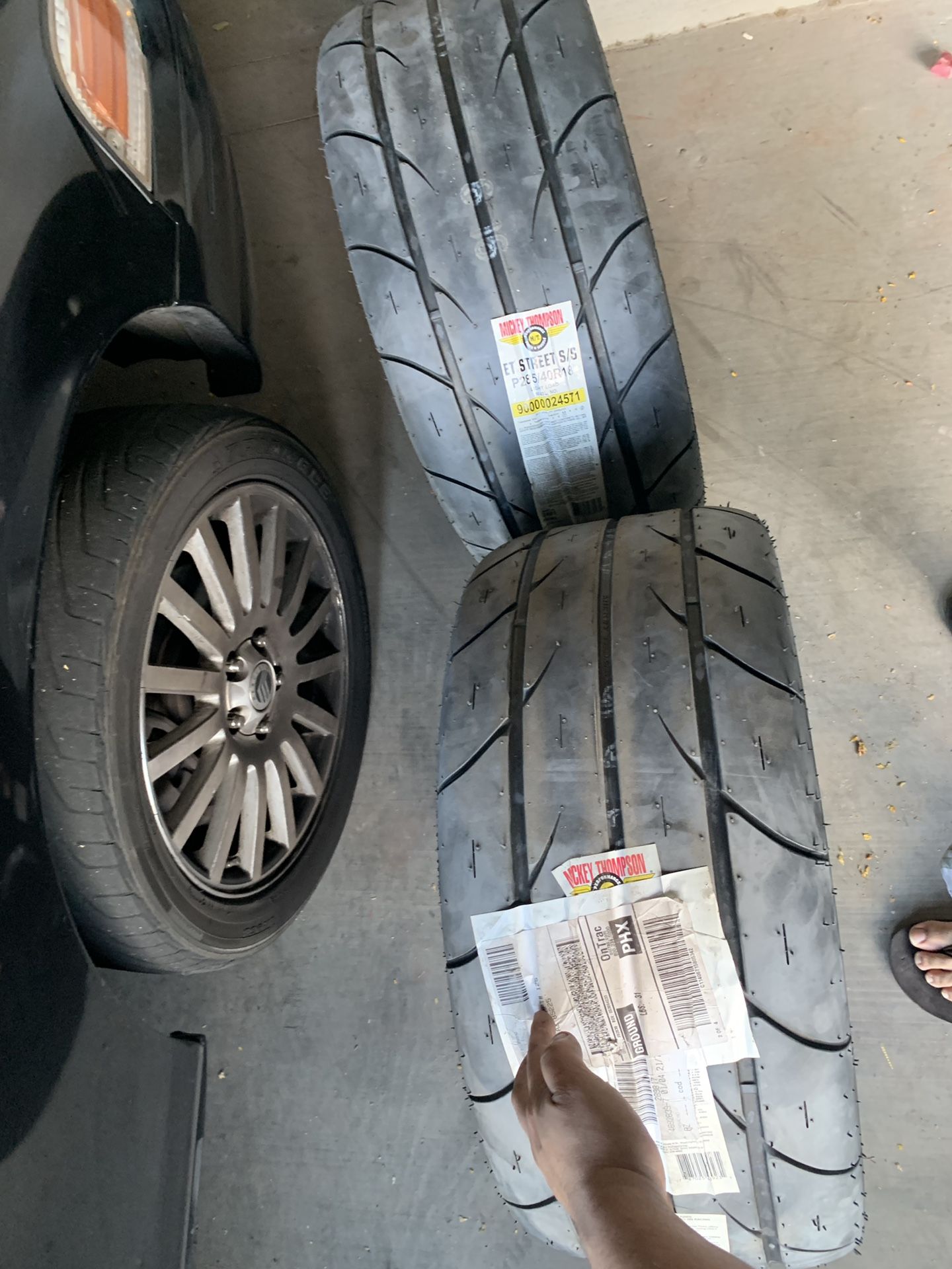 2 345/35/18 and 2 285/40/18 Mickey Thompson tires and wheels. for Sale ...
