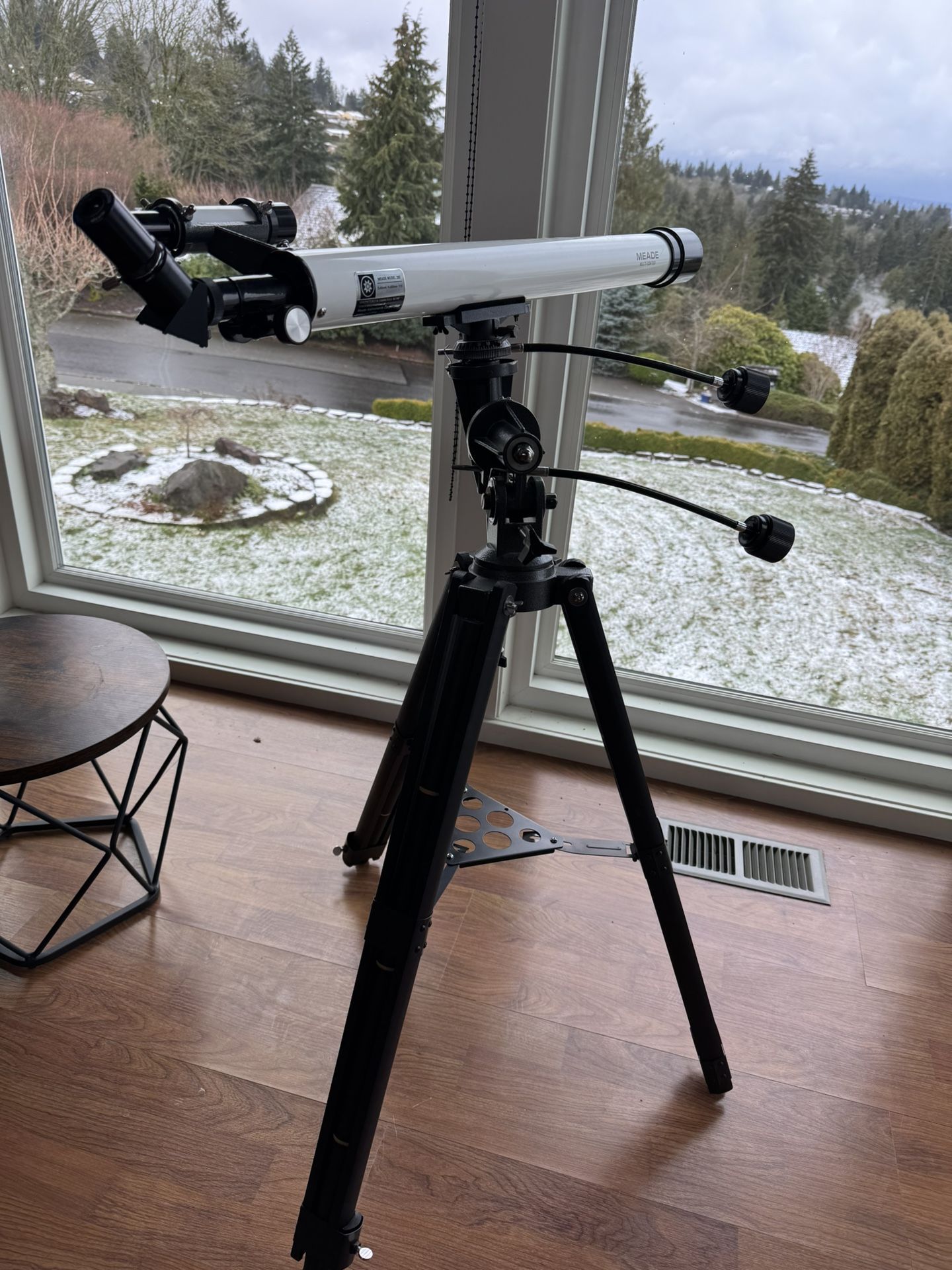 Meade Telescope Model 285 for Sale in North Bend, WA - OfferUp