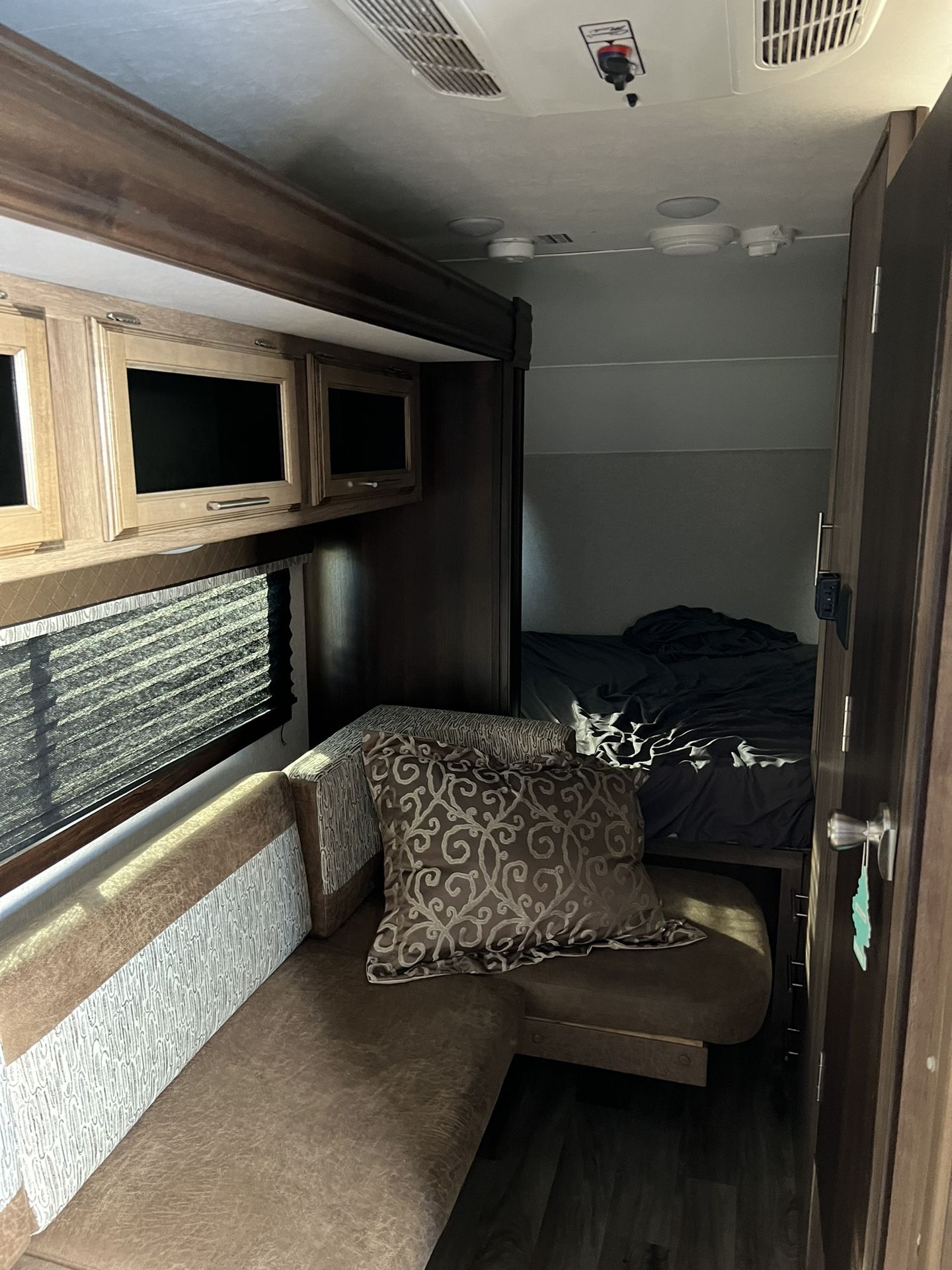 2018 Jayco Hummingbird 17RK for Sale in Mesa, AZ - OfferUp