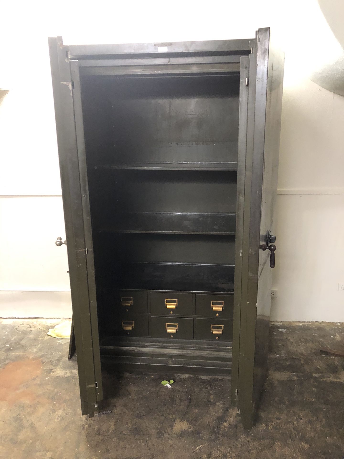 The General Fireproofing Company Safe 41.5x26.5x75 for Sale in Dallas ...